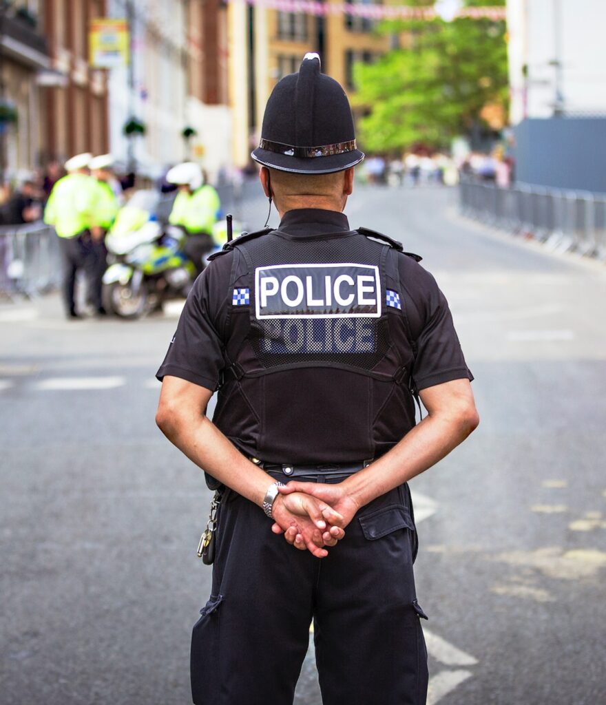 Dawn Raids & Search Seizure | Police Raid Solicitors | DBT